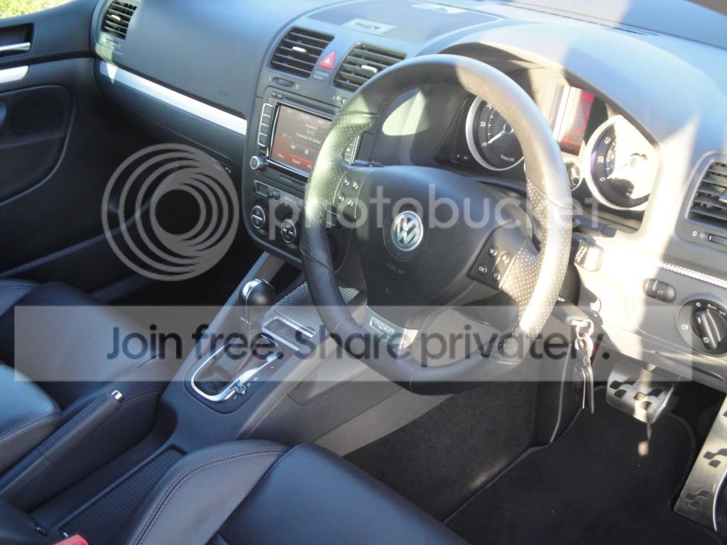 MK5 Candy White R32 for sale | VW Golf R32 Forum